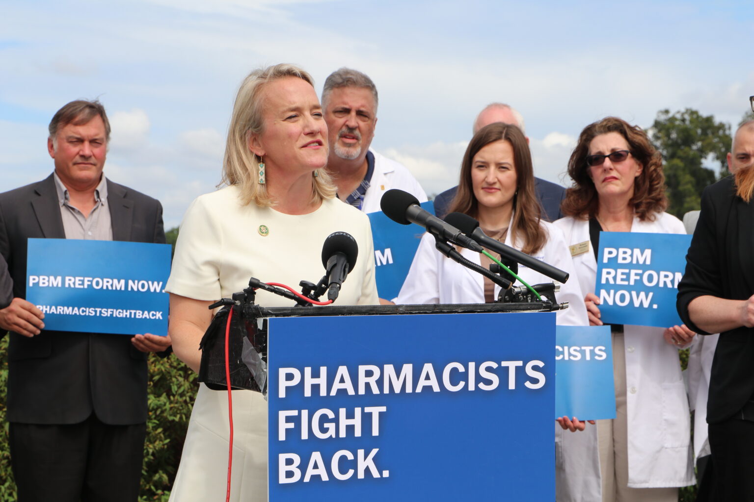 Budzinski Champions Legislation to Crack Down on Predatory Drug Pricing