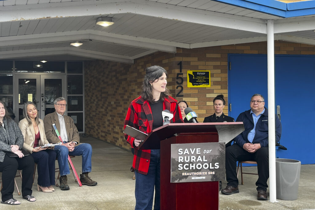 Gluesenkamp Perez Presses House Leadership to Extend Lifeline for Rural ...