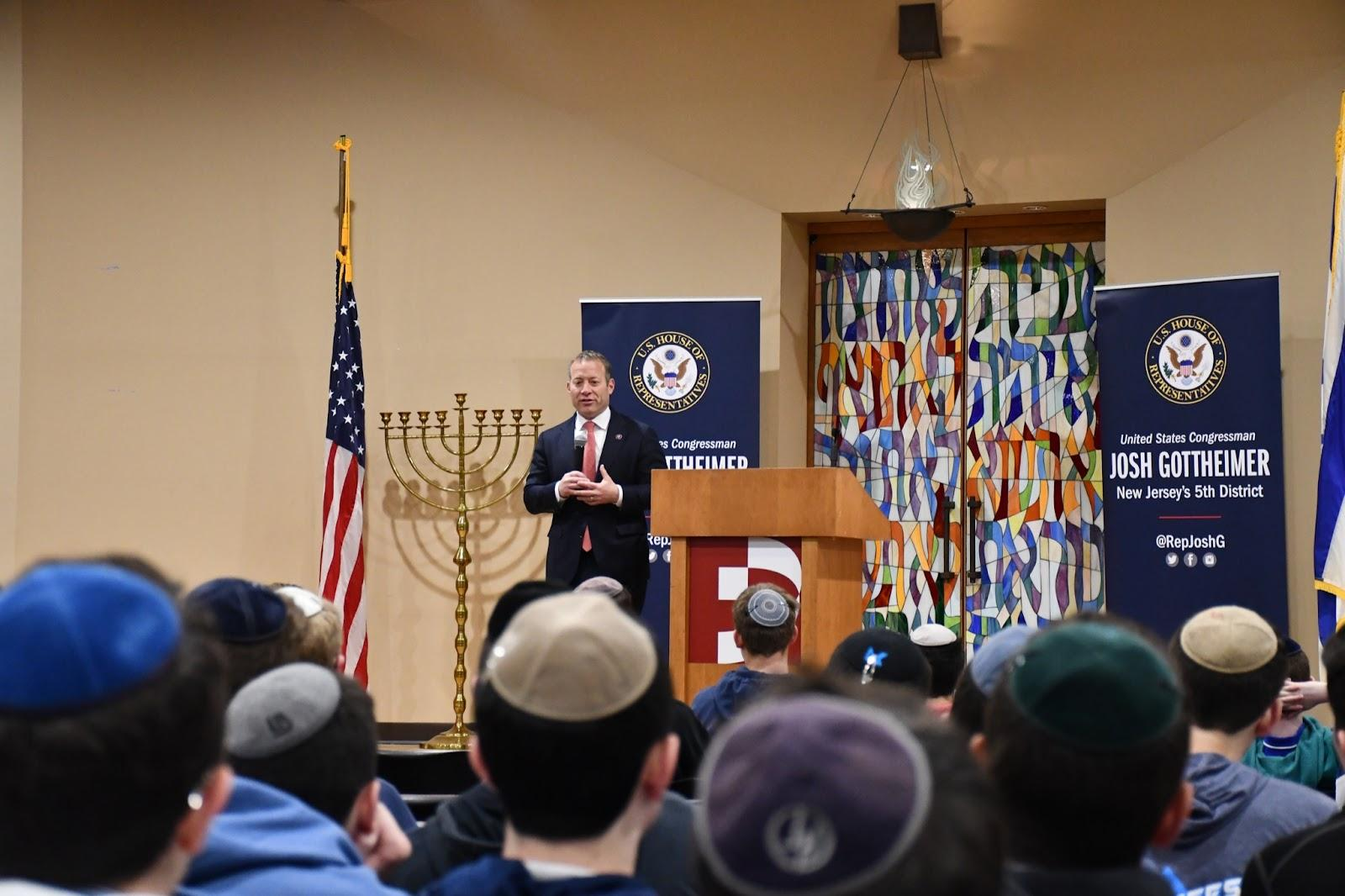 PHOTO RELEASE: Gottheimer Visits The Frisch School, Speaks to Students ...
