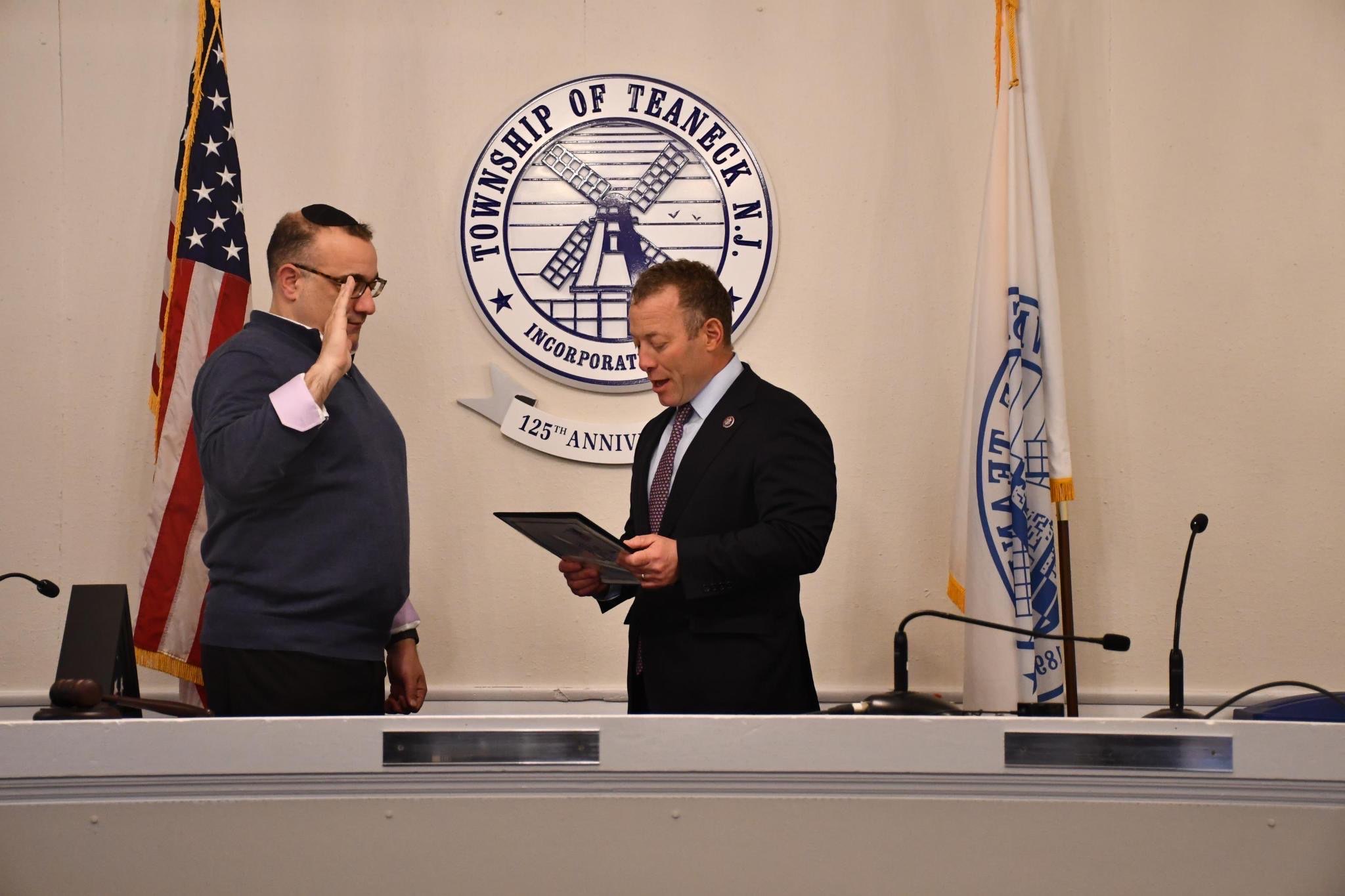 PHOTO RELEASE: Gottheimer Swears in Teaneck Mayor Mark Schwartz and ...