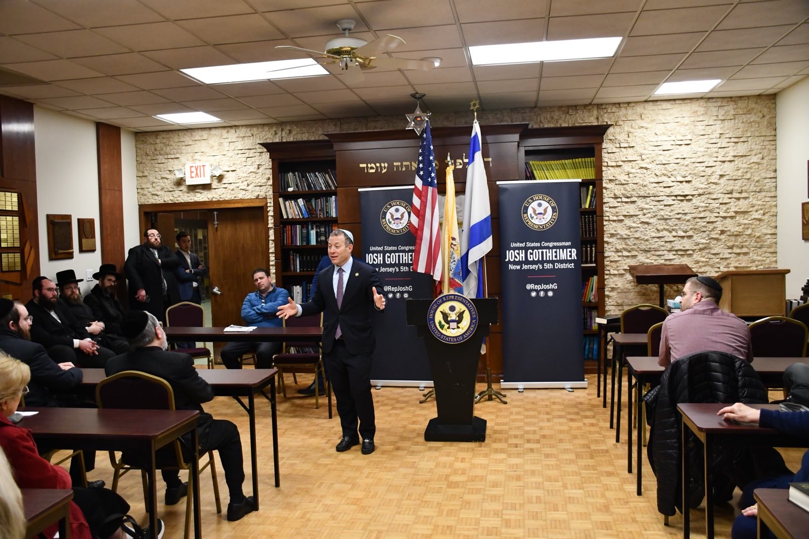 PHOTO RELEASE: Gottheimer Joins Temple Anshe Chesed to Discuss ...