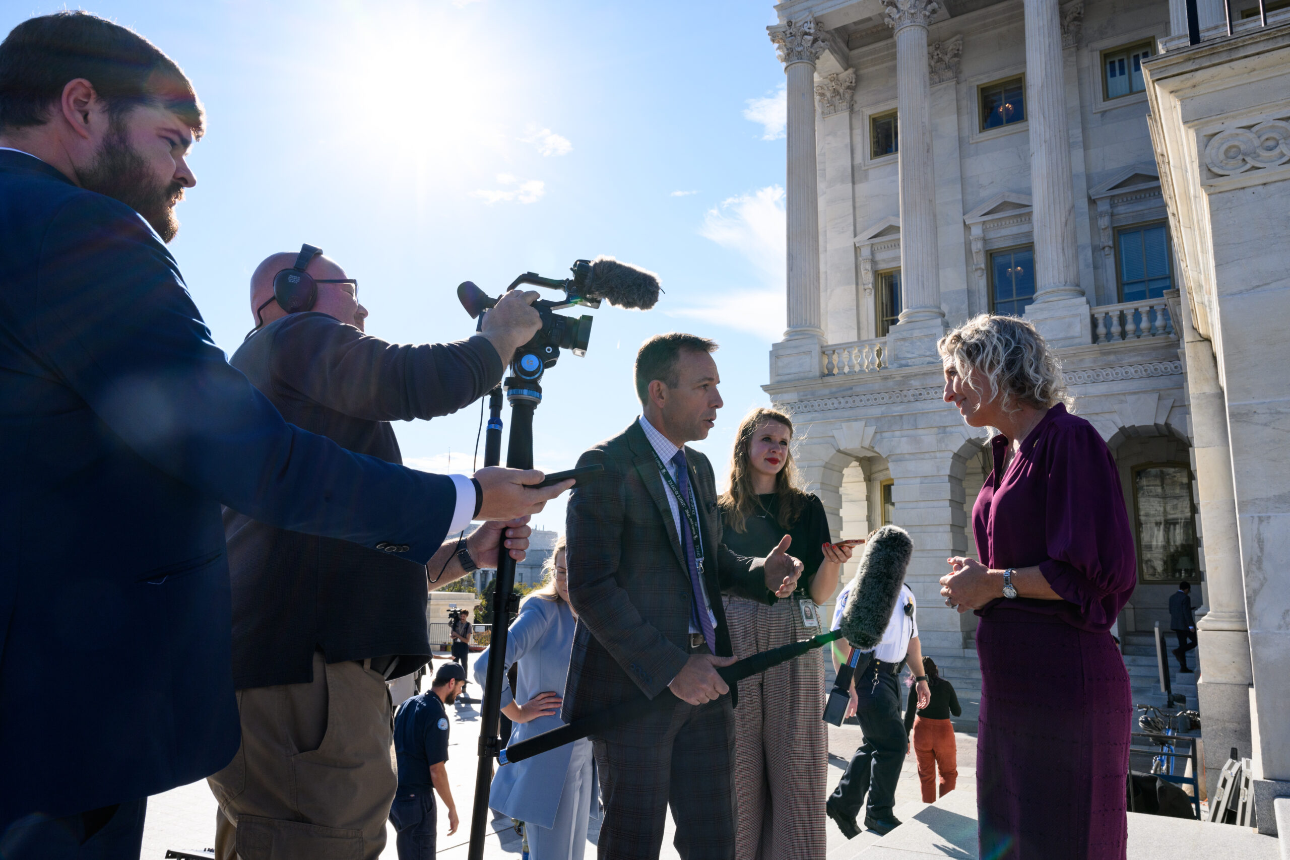 Kiggans Urges Secretary of Defense to Limit Veteran Layoffs within DoD