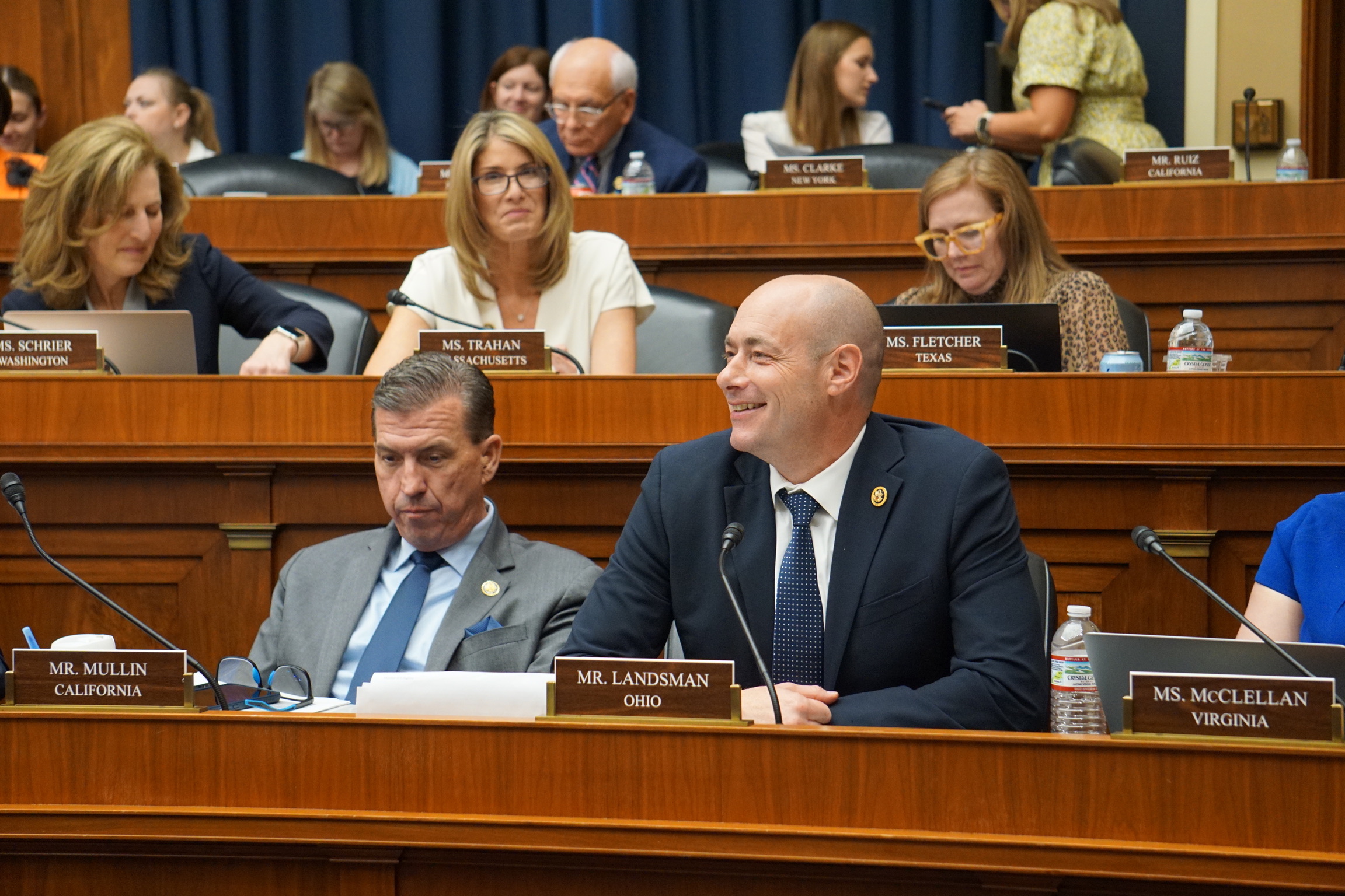 Landsman Passes Second Bipartisan Bill to Protect Americans from Cyberattacks